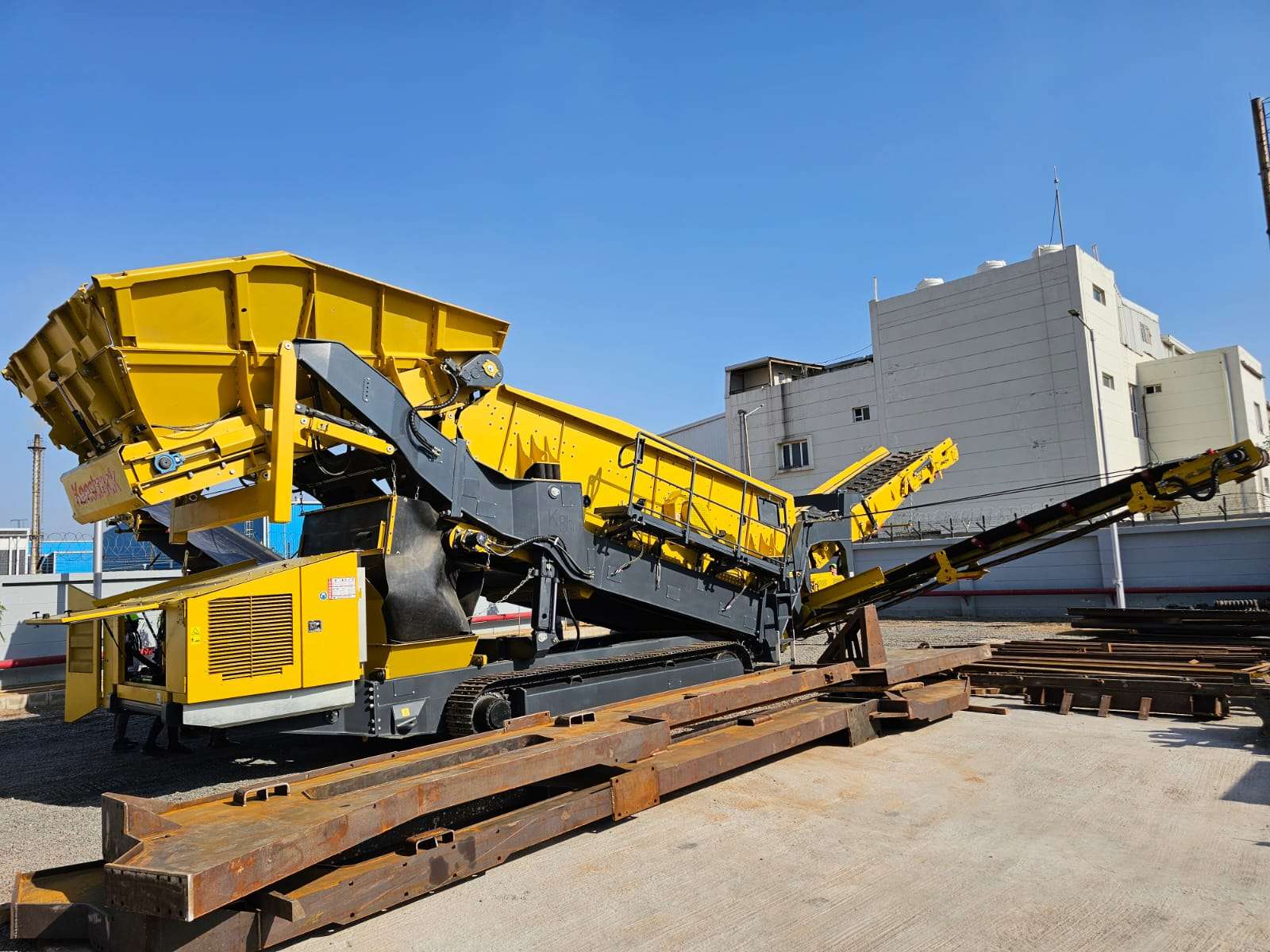 Keestrack K8 Screen - Heavy Duty – SMA