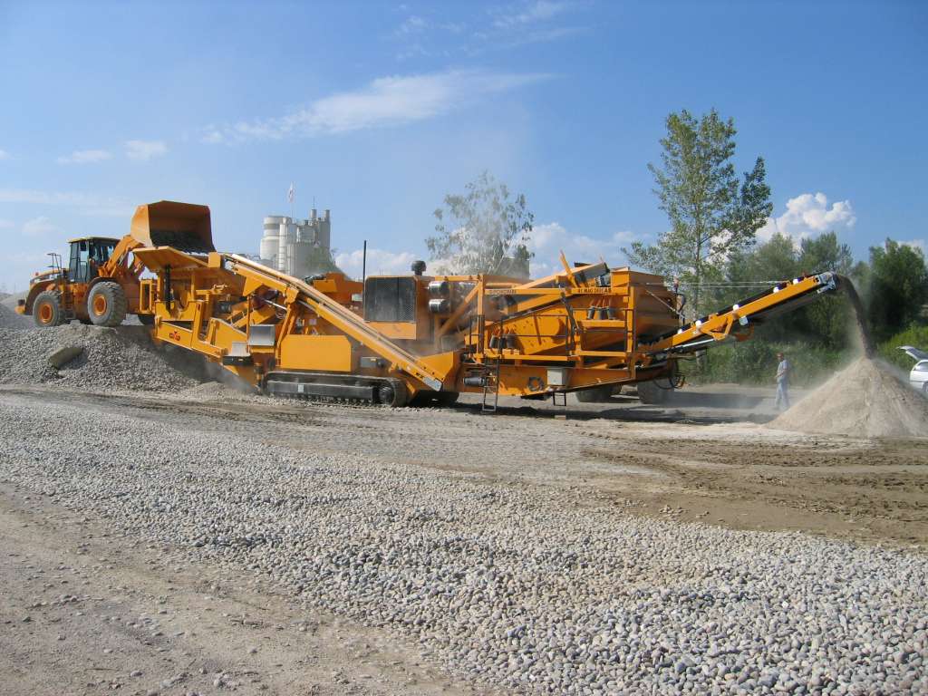 Gipo V 2400 VSI - Mobile Processing Plant – SMA